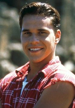 Steve Cardenas - AdoroCinema