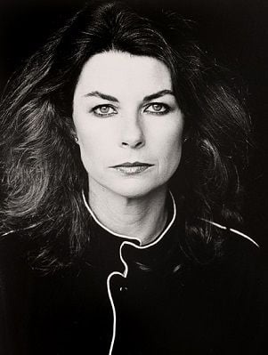 Robyn Nevin - AdoroCinema