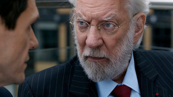 Foto de Donald Sutherland - Crossing Lines : Fotos Donald Sutherland ...