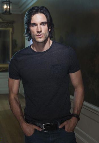 Witches of East End : Fotos Daniel Ditomasso - 37 no 56 - AdoroCinema
