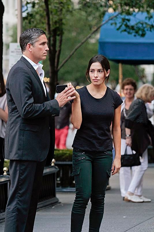 Foto de Sarah Shahi - Person Of Interest : Fotos Sarah Shahi - Foto 149 ...