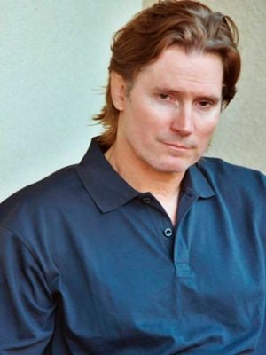 Miles O'Keeffe - AdoroCinema