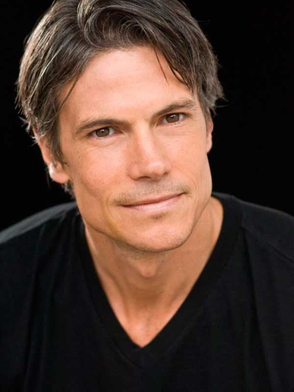 Cameron Bancroft - AdoroCinema