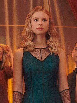 Foto de Lucy Fry - Poster Lucy Fry - Foto 8 de 50 - AdoroCinema