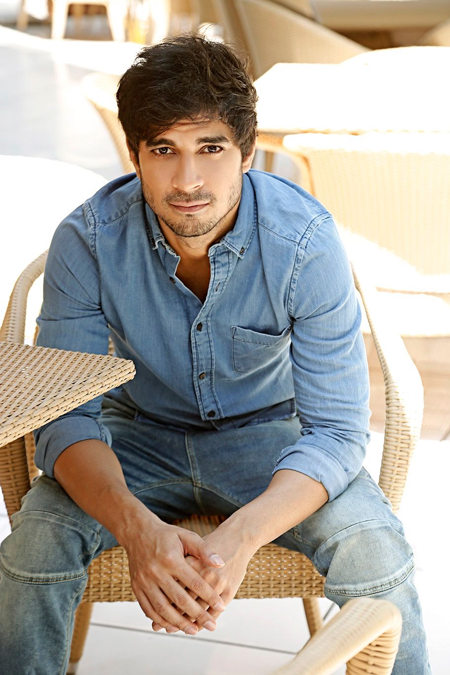 Tahir Raj Bhasin - AdoroCinema