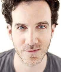 Michael Cuomo - AdoroCinema