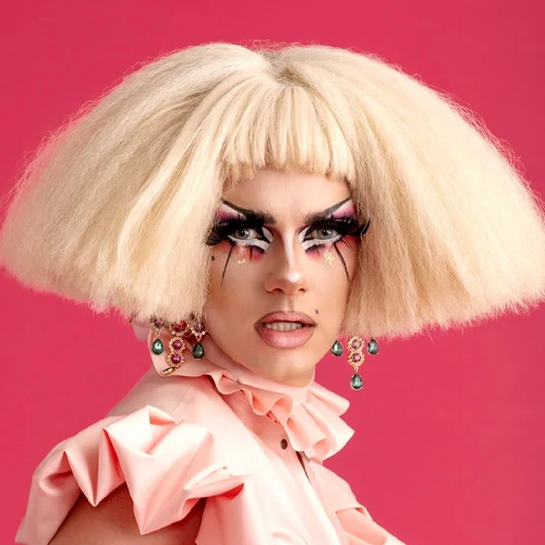 Crystal - AdoroCinema