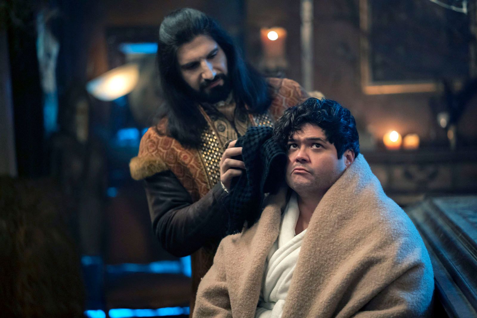 Foto de Kayvan Novak - What We Do In The Shadows : Fotos Harvey Guillen ...