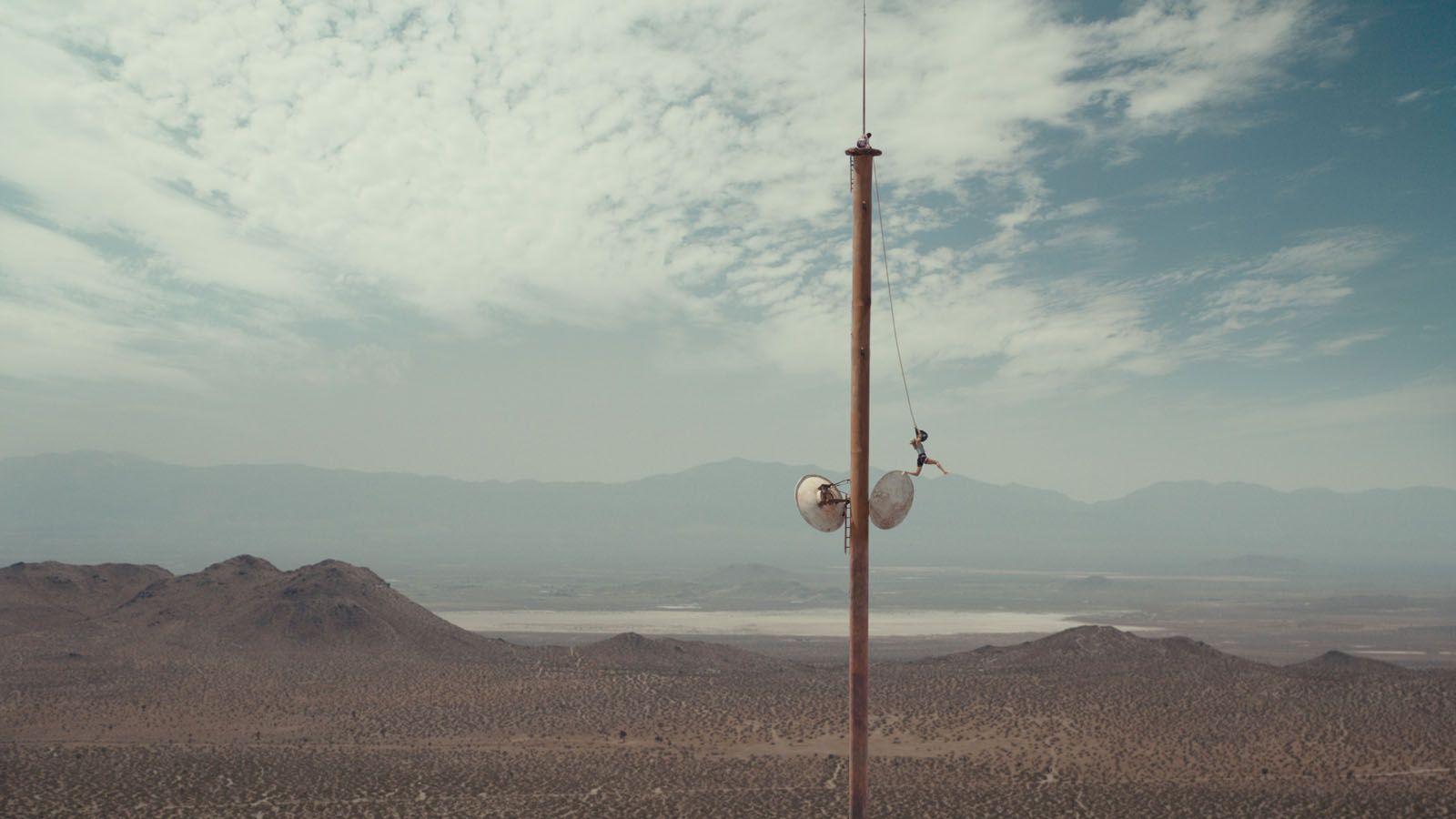 Foto do filme A Queda - Foto 4 de 10 - AdoroCinema