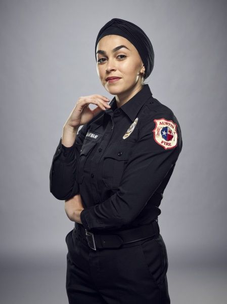 9-1-1: Lone Star : 9-1-1: Lone Star : Fotos - 7 no 75 - AdoroCinema