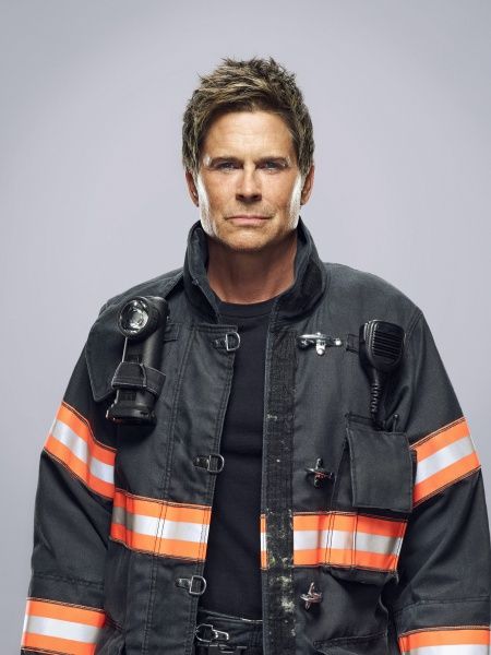 9-1-1: Lone Star : Fotos Rob Lowe - 6 no 75 - AdoroCinema