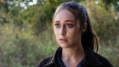 Saint X : Saint X : Fotos - 4 no 9 - AdoroCinema