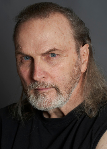 John Henry Whitaker - AdoroCinema