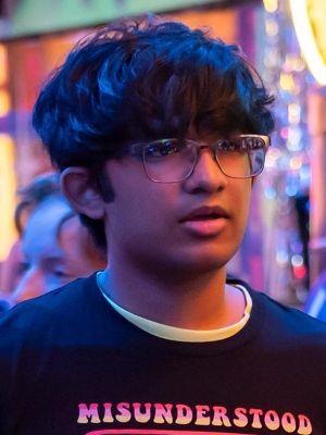 Mahi Alam - AdoroCinema