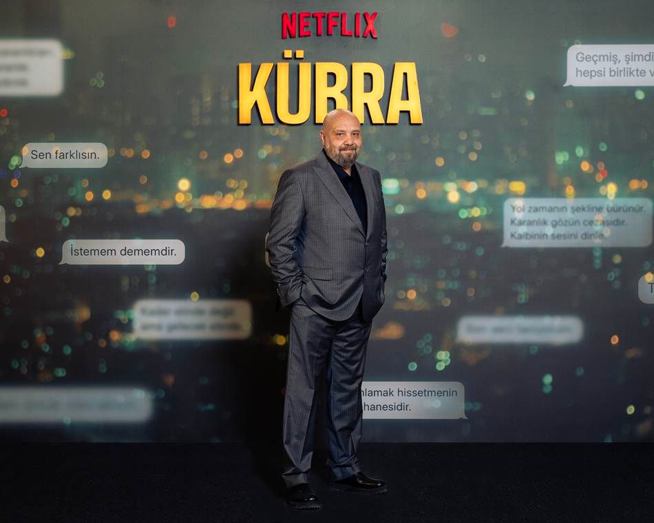 Kübra : Kübra : Revista - 8 no 26 - AdoroCinema