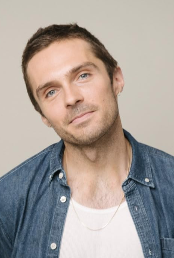 Max Sheldon - AdoroCinema