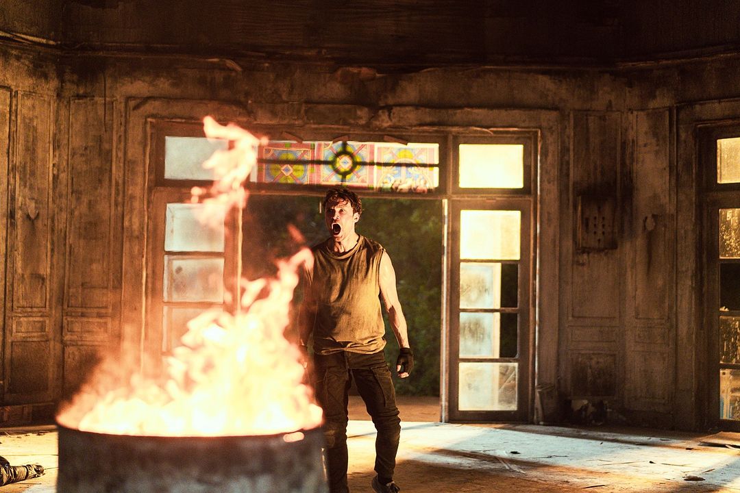Foto do filme Home Sweet Home: Rebirth - Foto 1 de 7 - AdoroCinema