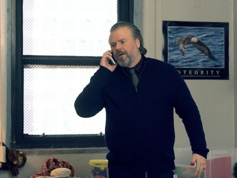 Hospital New Amsterdam : Hospital New Amsterdam : Fotos Tyler Labine ...