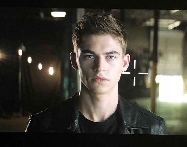 After: Confira a primeira imagem de Hero Fiennes Tiffin como o ...