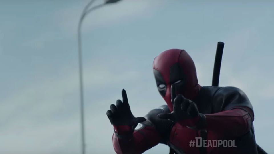 Teaser do filme Deadpool - Deadpool Teaser "Futebol Canadense" Original ...
