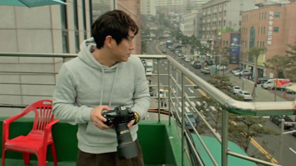 Trailer do filme Alone - Alone Trailer Original - AdoroCinema