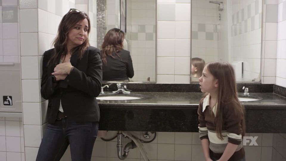 Better Things 1ª Temporada Trailer Original - Trailer Better Things T01 ...