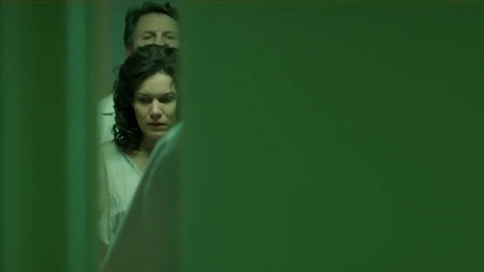 Assédio Trailer Oficial - Trailer Assédio T01 - AdoroCinema