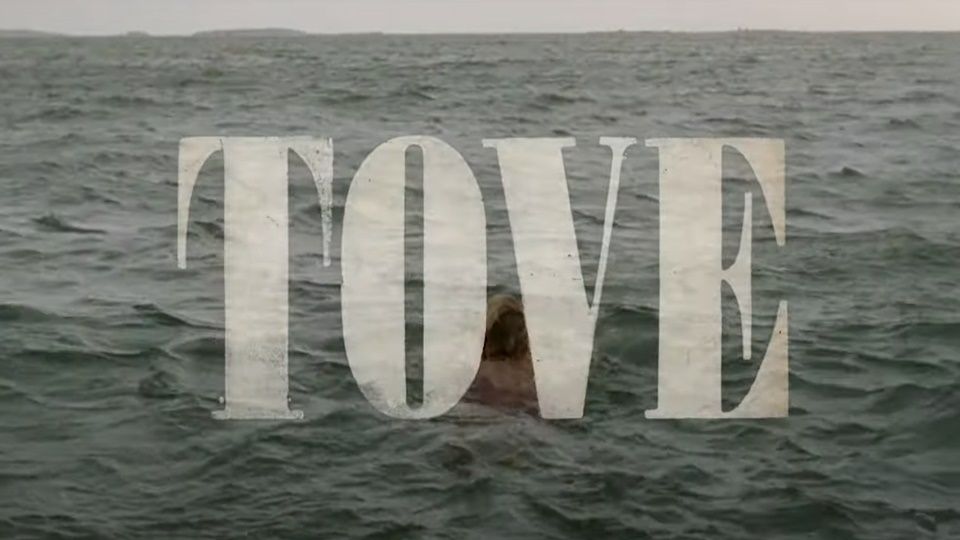 Trailer do filme Tove - Tove Trailer Original - AdoroCinema