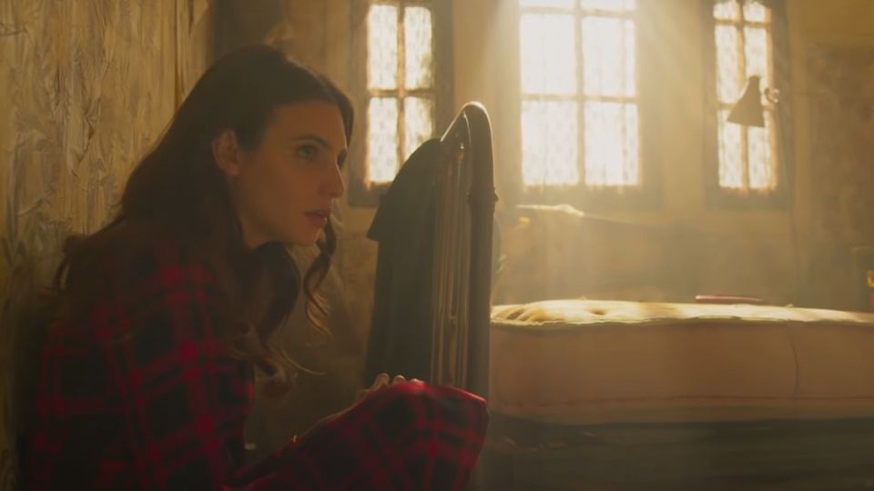 As Travessuras da Menina Má Trailer Oficial - Trailer As Travessuras da ...